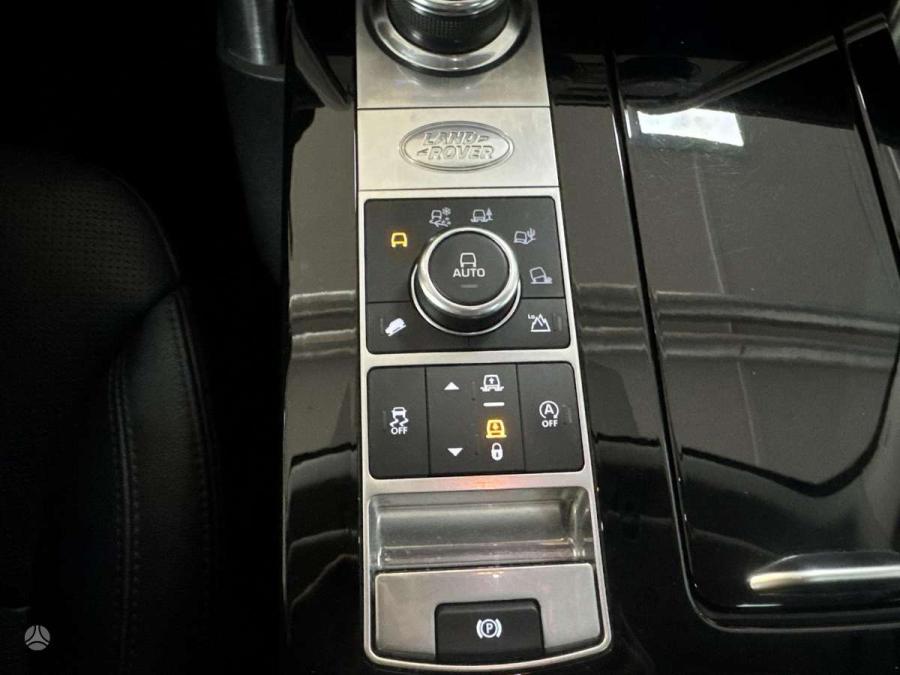 Land Rover Discovery 2020 in Vilnius, with an engine capacity of 2.00 L and mileage of 133 thousand km for 24000 €, photo 20 on AUTOMOTO.COM.LV