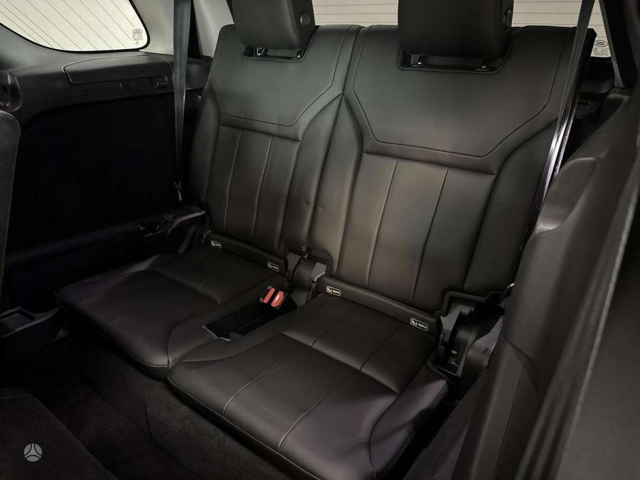 Land Rover Discovery 2020 in Vilnius, with an engine capacity of 2.00 L and mileage of 133 thousand km for 24000 €, photo 25 on AUTOMOTO.COM.LV