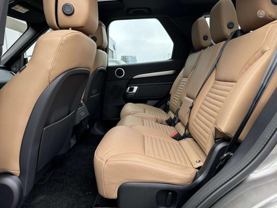 Land Rover Discovery 2025 Viļņa, ar dzinēja tilpumu 3.00 L un nobraukumu 34 tūkst. km par 79100 €, foto 10 vietnē AUTOMOTO.COM.LV