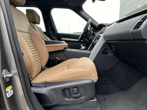 Land Rover Discovery 2025 Viļņa, ar dzinēja tilpumu 3.00 L un nobraukumu 34 tūkst. km par 79100 €, foto 17 vietnē AUTOMOTO.COM.LV