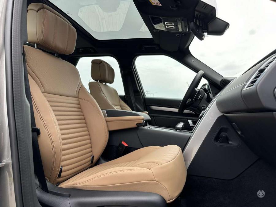 Land Rover Discovery 2025 Viļņa, ar dzinēja tilpumu 3.00 L un nobraukumu 34 tūkst. km par 79100 €, foto 18 vietnē AUTOMOTO.COM.LV