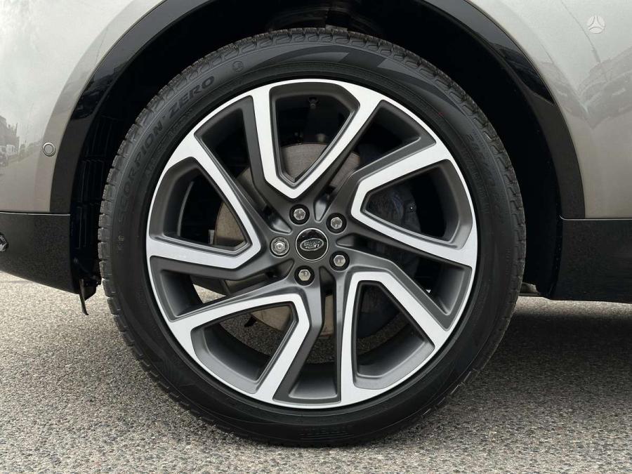 Land Rover Discovery 2025 Viļņa, ar dzinēja tilpumu 3.00 L un nobraukumu 34 tūkst. km par 79100 €, foto 22 vietnē AUTOMOTO.COM.LV