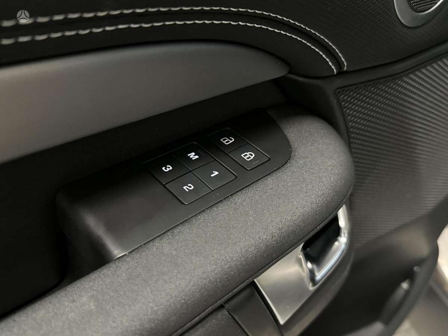 Land Rover Discovery 2025 Viļņa, ar dzinēja tilpumu 3.00 L un nobraukumu 18 tūkst. km par 64000 €, foto 11 vietnē AUTOMOTO.COM.LV