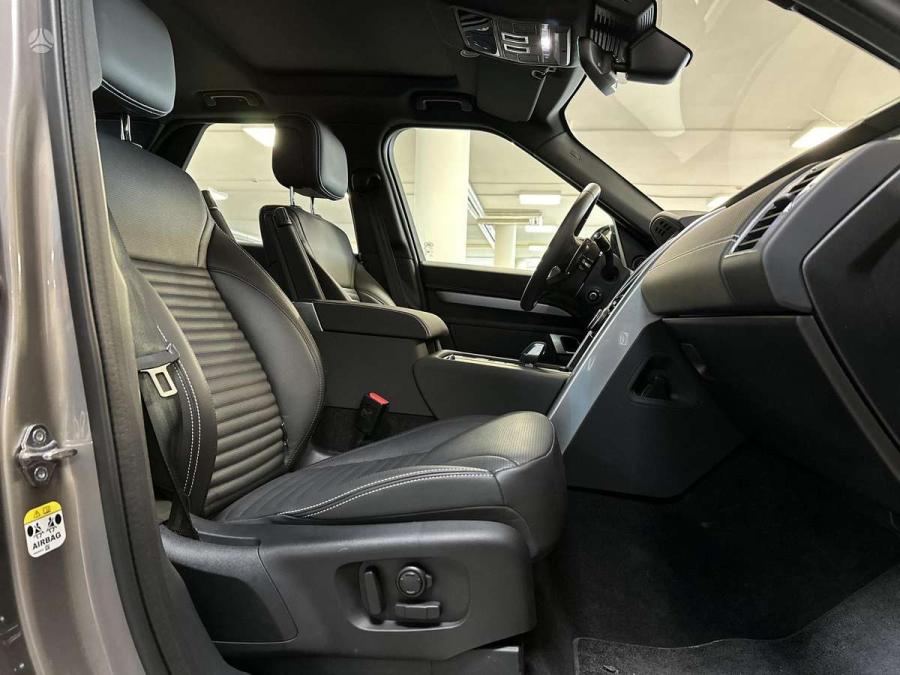Land Rover Discovery 2025 Viļņa, ar dzinēja tilpumu 3.00 L un nobraukumu 18 tūkst. km par 64000 €, foto 17 vietnē AUTOMOTO.COM.LV
