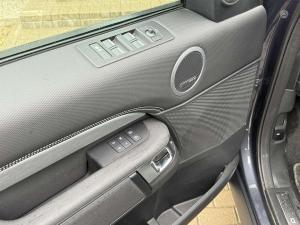 Land Rover Discovery 2025 Viļņa, ar dzinēja tilpumu 3.00 L un nobraukumu 28 tūkst. km par 65500 €, foto 9 vietnē AUTOMOTO.COM.LV