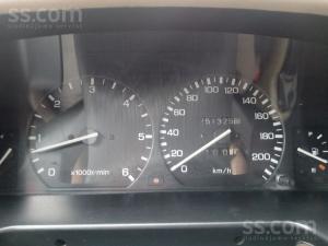 Zaļš Land Rover Discovery 1997 Jelgava, ar dzinēja tilpumu 2.50 L un nobraukumu 251 tūkst. km par 3900 €, foto 4 vietnē AUTOMOTO.COM.LV