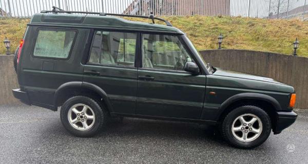 Zaļš Land Rover Discovery 2000 Kauņa, ar dzinēja tilpumu 2.50 L un nobraukumu 241 tūkst. km par 2600 €, foto 2 vietnē AUTOMOTO.COM.LV