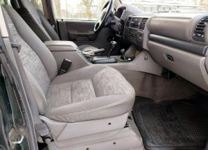 Zaļš Land Rover Discovery 2000 Rīga, ar dzinēja tilpumu 2.50 L un nobraukumu 378 tūkst. km par 2700 €, foto 8 vietnē AUTOMOTO.COM.LV