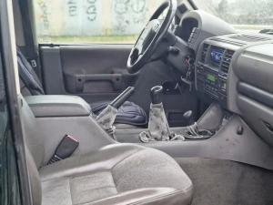 Zaļš Land Rover Discovery 2000 Grobiņa, ar dzinēja tilpumu 2.50 L un nobraukumu 283 tūkst. km par 3250 €, foto 10 vietnē AUTOMOTO.COM.LV
