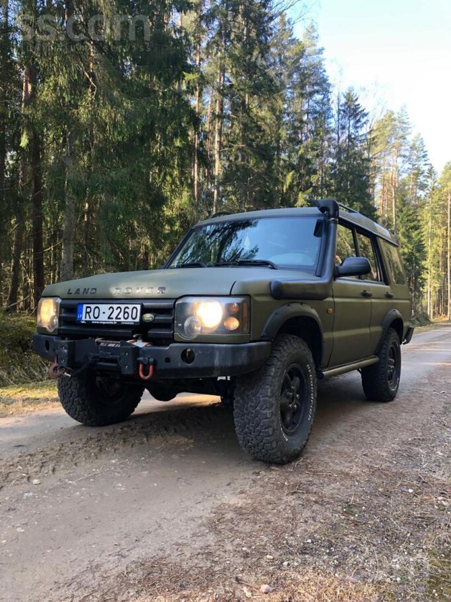 Zaļš Land Rover Discovery 2003 Ogre, ar dzinēja tilpumu 2.50 L un nobraukumu 227 tūkst. km par 8990 €, foto 6 vietnē AUTOMOTO.COM.LV