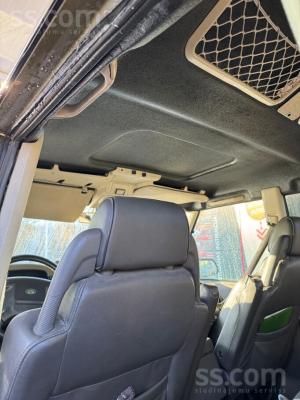 Zaļš Land Rover Discovery 2003 Ogre, ar dzinēja tilpumu 2.50 L un nobraukumu 227 tūkst. km par 8990 €, foto 12 vietnē AUTOMOTO.COM.LV