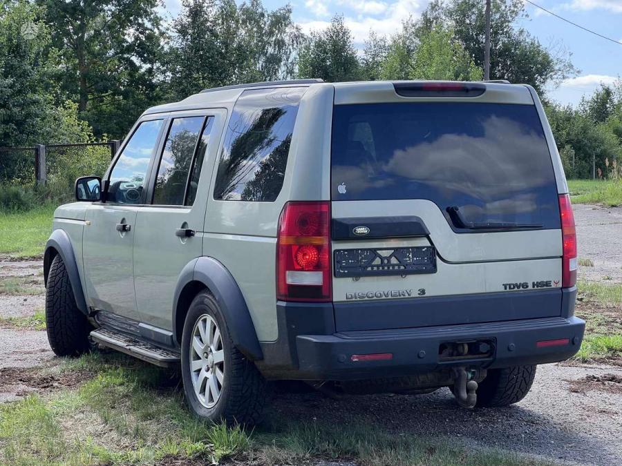 Zaļš Land Rover Discovery 2005 Viļņa, ar dzinēja tilpumu 2.72 L un nobraukumu 350 tūkst. km par 2300 €, foto 5 vietnē AUTOMOTO.COM.LV