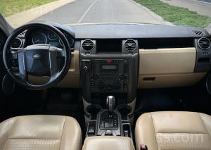 Zaļš Land Rover Discovery 2006 Rēzekne, ar dzinēja tilpumu 2.70 L un nobraukumu 298 tūkst. km par 4700 €, foto 8 vietnē AUTOMOTO.COM.LV