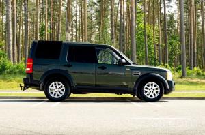 Zaļš Land Rover Discovery 2007 Rīga, ar dzinēja tilpumu 2.70 L un nobraukumu 346 tūkst. km par 39500 €, foto 9 vietnē AUTOMOTO.COM.LV