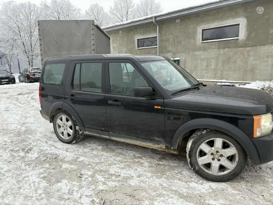 Green Land Rover Discovery 2007 in Siauliai, with an engine capacity of 2.72 L and mileage of 389 thousand km for 2000 €, photo 2 on AUTOMOTO.COM.LV
