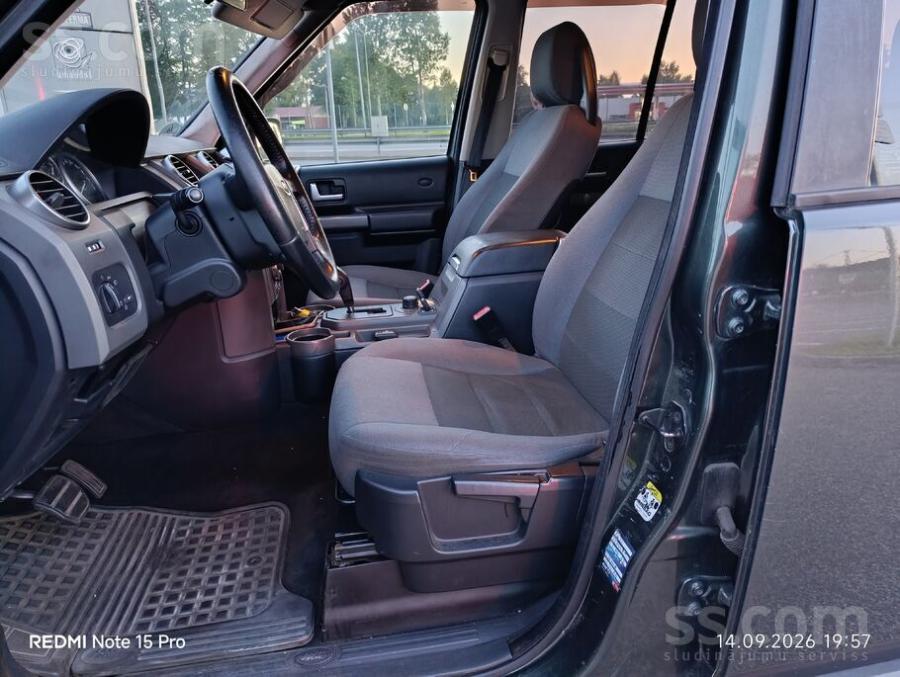 Zaļš Land Rover Discovery 2007 Rīga, ar dzinēja tilpumu 2.70 L un nobraukumu 237 tūkst. km par 3790 €, foto 15 vietnē AUTOMOTO.COM.LV