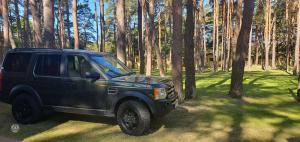 Zaļš Land Rover Discovery 2008 Palanga, ar dzinēja tilpumu 4.39 L un nobraukumu 238 tūkst. km par 12200 €, foto 14 vietnē AUTOMOTO.COM.LV