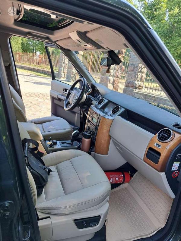 Green Land Rover Discovery 2008 in Rokiskis, with an engine capacity of 2.70 L and mileage of 308 thousand km for 3990 €, photo 8 on AUTOMOTO.COM.LV