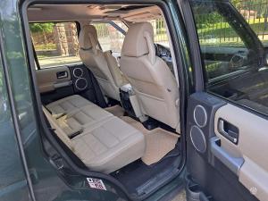 Green Land Rover Discovery 2008 in Rokiskis, with an engine capacity of 2.70 L and mileage of 308 thousand km for 3990 €, photo 10 on AUTOMOTO.COM.LV