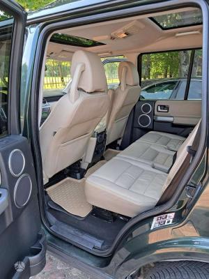 Green Land Rover Discovery 2008 in Rokiskis, with an engine capacity of 2.70 L and mileage of 308 thousand km for 3990 €, photo 12 on AUTOMOTO.COM.LV