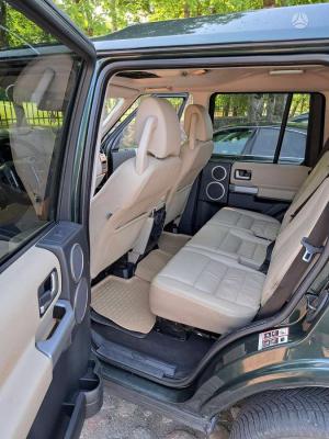 Green Land Rover Discovery 2008 in Rokiskis, with an engine capacity of 2.70 L and mileage of 308 thousand km for 3990 €, photo 20 on AUTOMOTO.COM.LV
