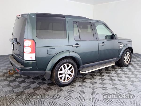 Zaļš Land Rover Discovery 2010 Tallina, ar dzinēja tilpumu 2.70 L un nobraukumu 334 tūkst. km par 1799 €, foto 3 vietnē AUTOMOTO.COM.LV