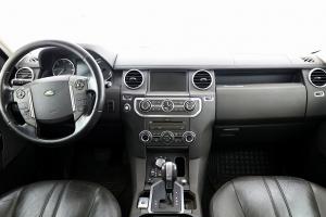 Zaļš Land Rover Discovery 2010 Tallina, ar dzinēja tilpumu 2.70 L un nobraukumu 334 tūkst. km par 1799 €, foto 15 vietnē AUTOMOTO.COM.LV