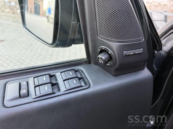 Zaļš Land Rover Discovery 2010 Rīga, ar dzinēja tilpumu 2.70 L un nobraukumu 265 tūkst. km par 7480 €, foto 9 vietnē AUTOMOTO.COM.LV