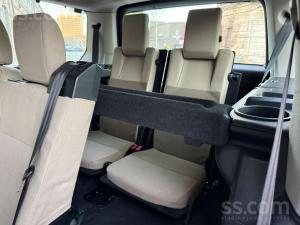 Zaļš Land Rover Discovery 2010 Rīga, ar dzinēja tilpumu 2.70 L un nobraukumu 265 tūkst. km par 7480 €, foto 15 vietnē AUTOMOTO.COM.LV