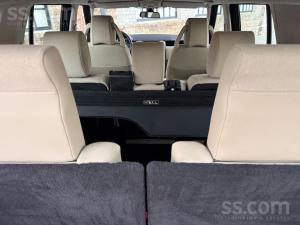 Zaļš Land Rover Discovery 2010 Rīga, ar dzinēja tilpumu 2.70 L un nobraukumu 265 tūkst. km par 7480 €, foto 18 vietnē AUTOMOTO.COM.LV