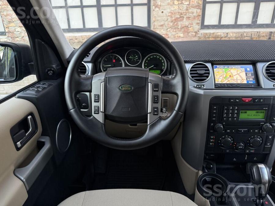 Zaļš Land Rover Discovery 2010 Rīga, ar dzinēja tilpumu 2.70 L un nobraukumu 265 tūkst. km par 7480 €, foto 21 vietnē AUTOMOTO.COM.LV