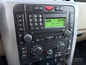 Zaļš Land Rover Discovery 2010 Rīga, ar dzinēja tilpumu 2.70 L un nobraukumu 265 tūkst. km par 7480 €, foto 28 vietnē AUTOMOTO.COM.LV