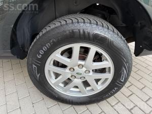 Zaļš Land Rover Discovery 2010 Rīga, ar dzinēja tilpumu 2.70 L un nobraukumu 265 tūkst. km par 7480 €, foto 30 vietnē AUTOMOTO.COM.LV