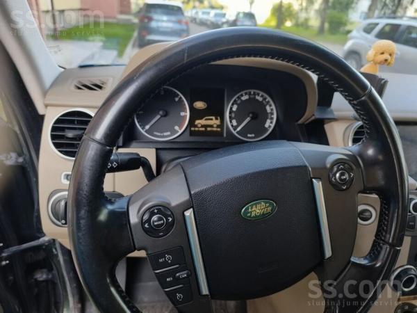 Zaļš Land Rover Discovery 2010 Liepāja, ar dzinēja tilpumu 3.00 L un nobraukumu 320 tūkst. km par 8500 €, foto 10 vietnē AUTOMOTO.COM.LV
