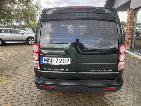 Zaļš Land Rover Discovery 2010 Talsi, ar dzinēja tilpumu 3.00 L un nobraukumu 322 tūkst. km par 7995 €, foto 6 vietnē AUTOMOTO.COM.LV