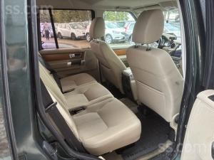 Zaļš Land Rover Discovery 2010 Talsi, ar dzinēja tilpumu 3.00 L un nobraukumu 322 tūkst. km par 7995 €, foto 16 vietnē AUTOMOTO.COM.LV