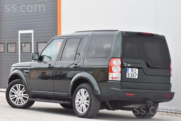 Green Land Rover Discovery 2011 in Riga, with an engine capacity of 3.00 L and mileage of 285 thousand km for 9900 €, photo 3 on AUTOMOTO.COM.LV