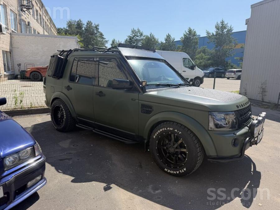 Zaļš Land Rover Discovery 2011 Rīga, ar dzinēja tilpumu 3.00 L un nobraukumu 265 tūkst. km par 21900 €, foto 18 vietnē AUTOMOTO.COM.LV