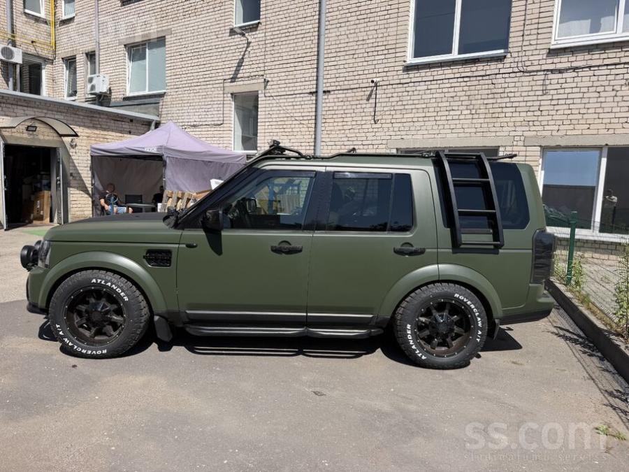 Zaļš Land Rover Discovery 2011 Rīga, ar dzinēja tilpumu 3.00 L un nobraukumu 265 tūkst. km par 21900 €, foto 21 vietnē AUTOMOTO.COM.LV