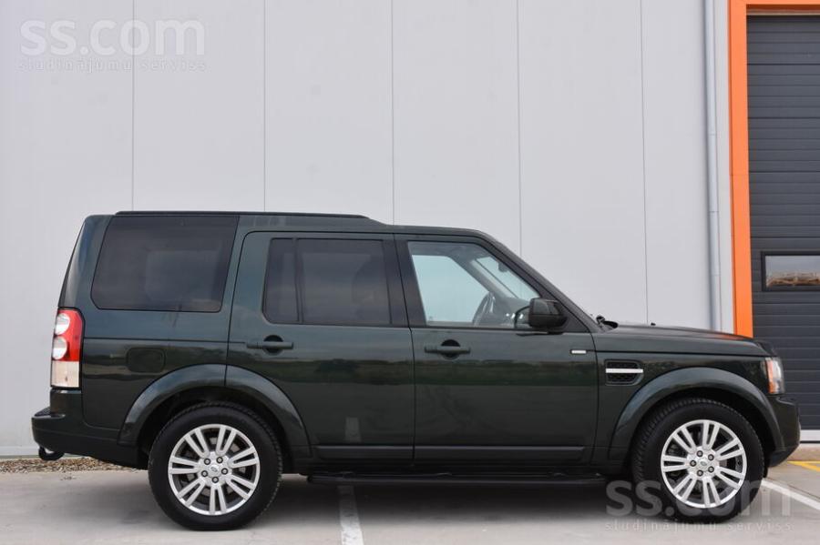 Green Land Rover Discovery 2011 in Riga, with an engine capacity of 3.00 L and mileage of 285 thousand km for 9750 €, photo 15 on AUTOMOTO.COM.LV