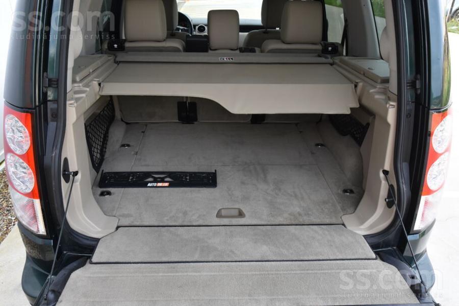 Green Land Rover Discovery 2011 in Riga, with an engine capacity of 3.00 L and mileage of 285 thousand km for 9750 €, photo 19 on AUTOMOTO.COM.LV