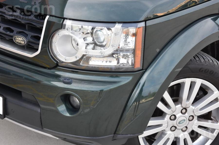 Green Land Rover Discovery 2011 in Riga, with an engine capacity of 3.00 L and mileage of 285 thousand km for 9750 €, photo 31 on AUTOMOTO.COM.LV