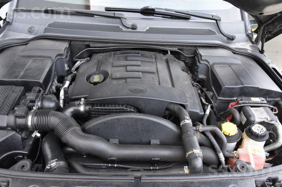 Green Land Rover Discovery 2011 in Riga, with an engine capacity of 3.00 L and mileage of 285 thousand km for 9750 €, photo 36 on AUTOMOTO.COM.LV