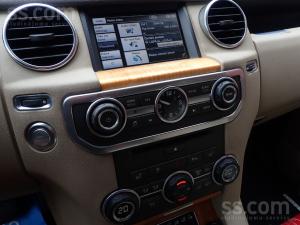Zaļš Land Rover Discovery 2012 Liepāja, ar dzinēja tilpumu 3.00 L un nobraukumu 353 tūkst. km par 10850 €, foto 13 vietnē AUTOMOTO.COM.LV