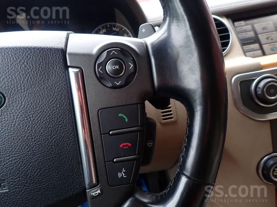 Zaļš Land Rover Discovery 2012 Liepāja, ar dzinēja tilpumu 3.00 L un nobraukumu 353 tūkst. km par 10850 €, foto 15 vietnē AUTOMOTO.COM.LV