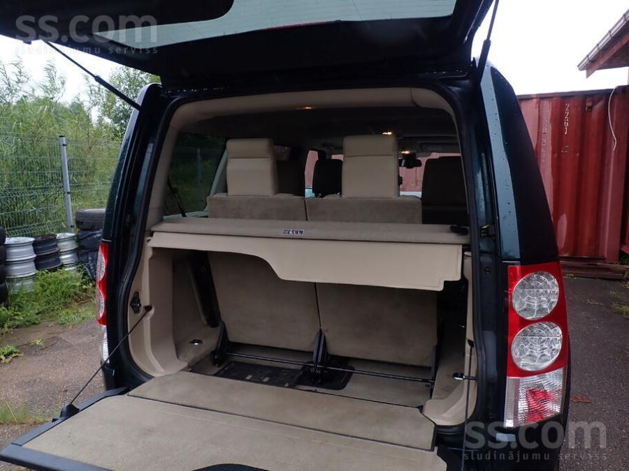 Zaļš Land Rover Discovery 2012 Liepāja, ar dzinēja tilpumu 3.00 L un nobraukumu 353 tūkst. km par 10850 €, foto 21 vietnē AUTOMOTO.COM.LV