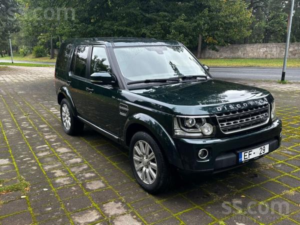 Green Land Rover Discovery 2014 in Riga, with an engine capacity of 3.00 L and mileage of 166 thousand km for 12500 €, photo 2 on AUTOMOTO.COM.LV