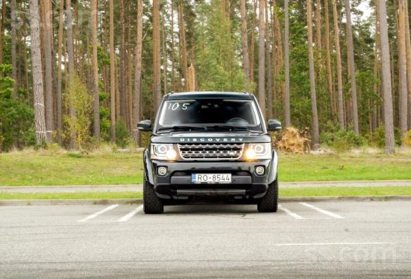 Green Land Rover Discovery 2014 in Riga, with an engine capacity of 3.00 L and mileage of 175 thousand km for 13990 €, photo 4 on AUTOMOTO.COM.LV