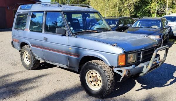 Pelēks Land Rover Discovery 1990 Kretinga, ar dzinēja tilpumu 2.50 L un nobraukumu 220 tūkst. km par 1999 €, foto 1 vietnē AUTOMOTO.COM.LV