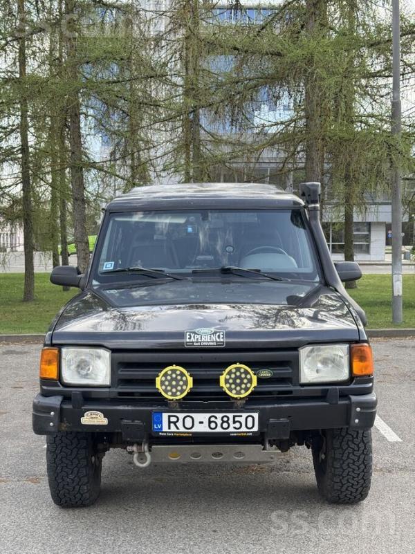 Grey Land Rover Discovery 1996 in Riga, with an engine capacity of 2.50 L and mileage of 280 thousand km for 3950 €, photo 5 on AUTOMOTO.COM.LV